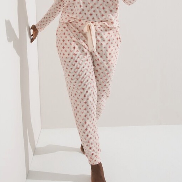 Soma | Intimates & Sleepwear | Nwt Soma Brushed Cozy Waffle Jogger ...